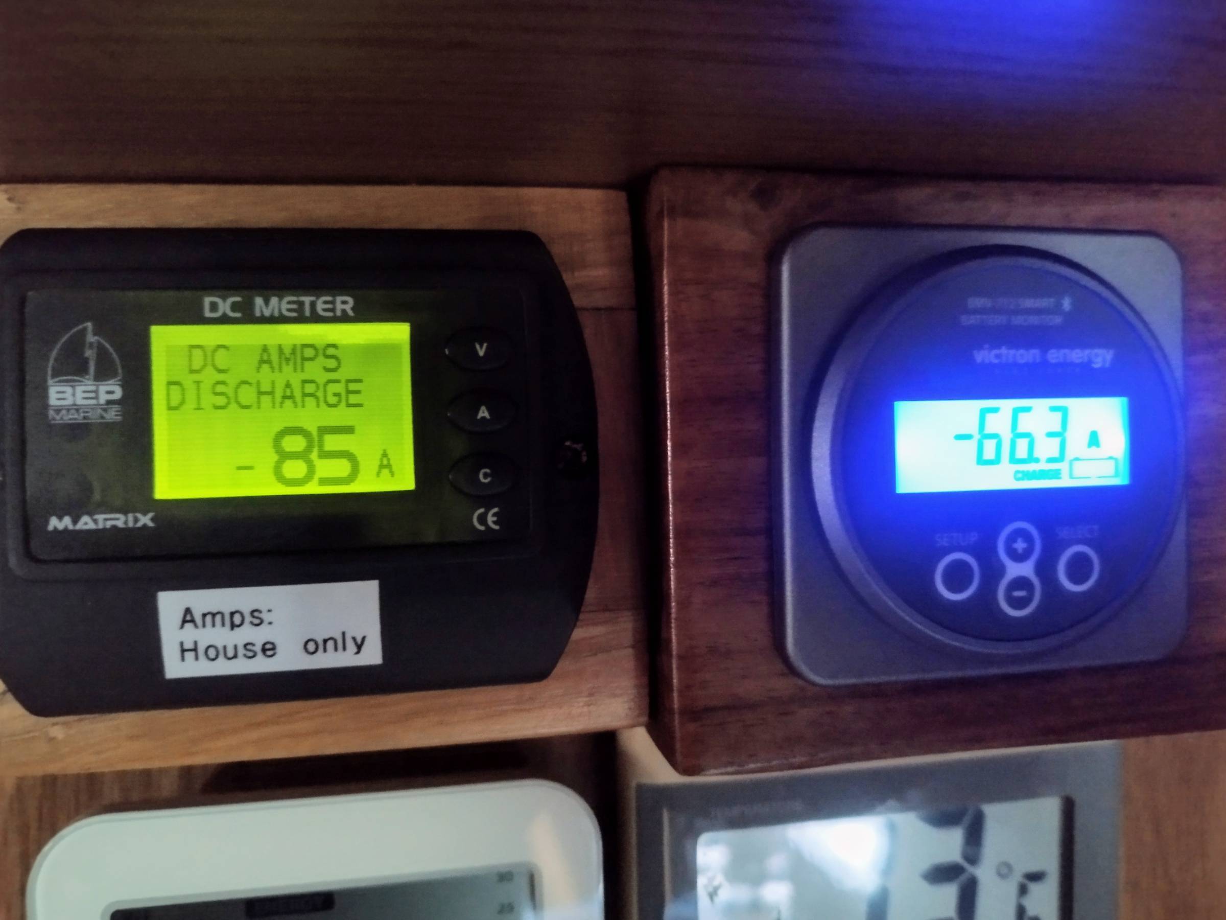 Battery monitor shunts in series - Boat Equipment - Canal World