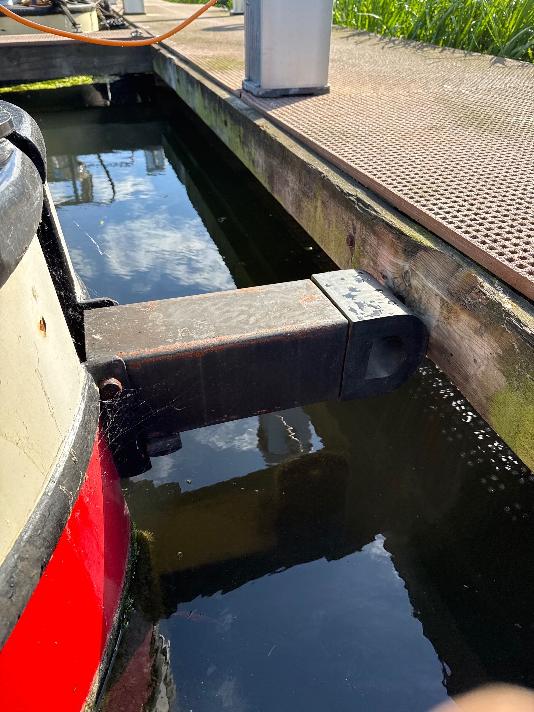 Stern Fender advice - Boat Equipment - Canal World