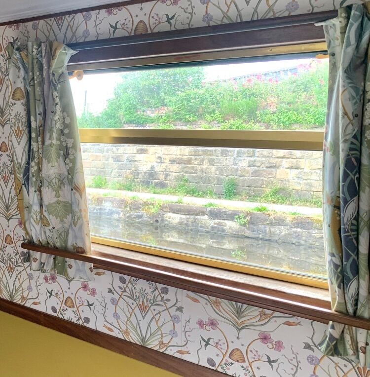 Curtain fiddle rail - Boat Equipment - Canal World