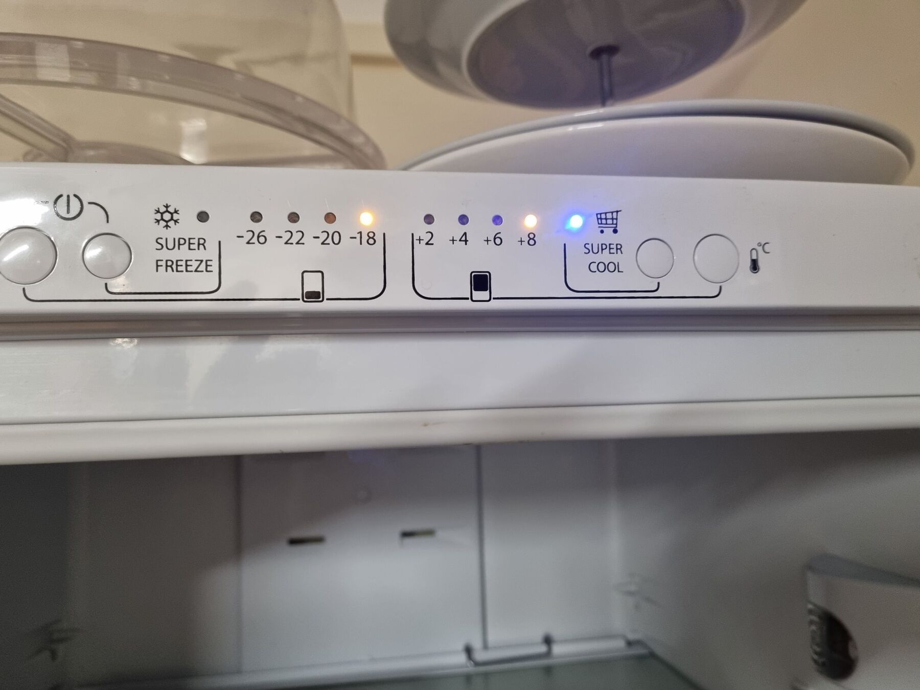 Hotpoint fridge freezer diagnostic lights? - General Boating - Canal World